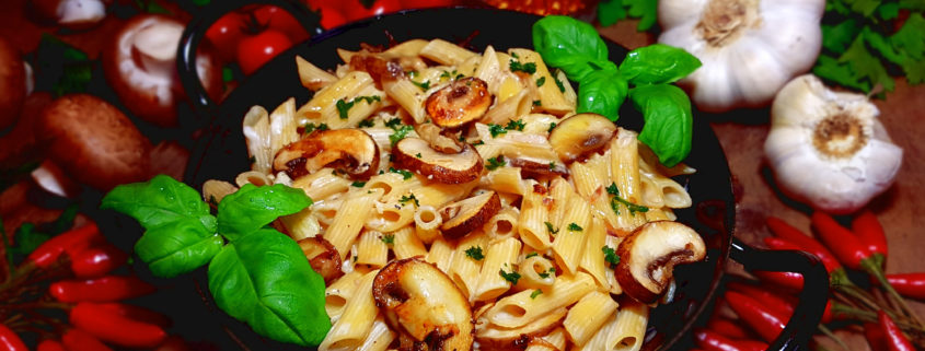Cremige Champignon-Pasta mit Frischkäse - Kitchenfae